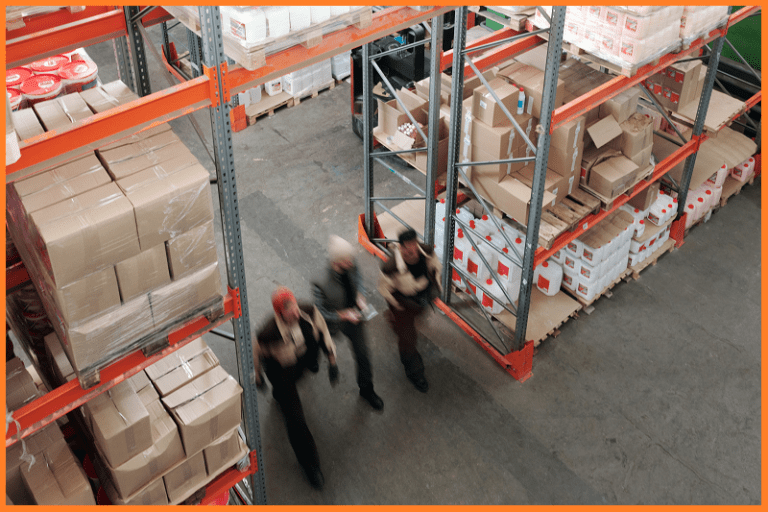 Order Fulfillment Center And Warehouse: What's The Difference? - New To HR